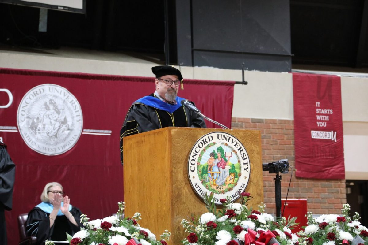 CONCORD UNIVERSITY CELEBRATES 25th FALL COMMENCEMENT - Concord University